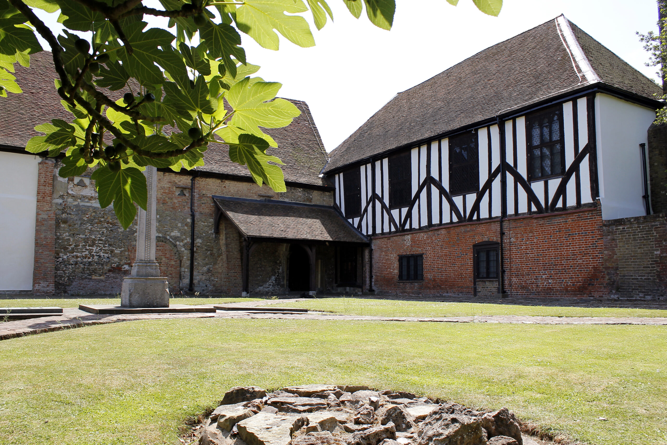 Anglo Saxon Weekend - Visit Southend