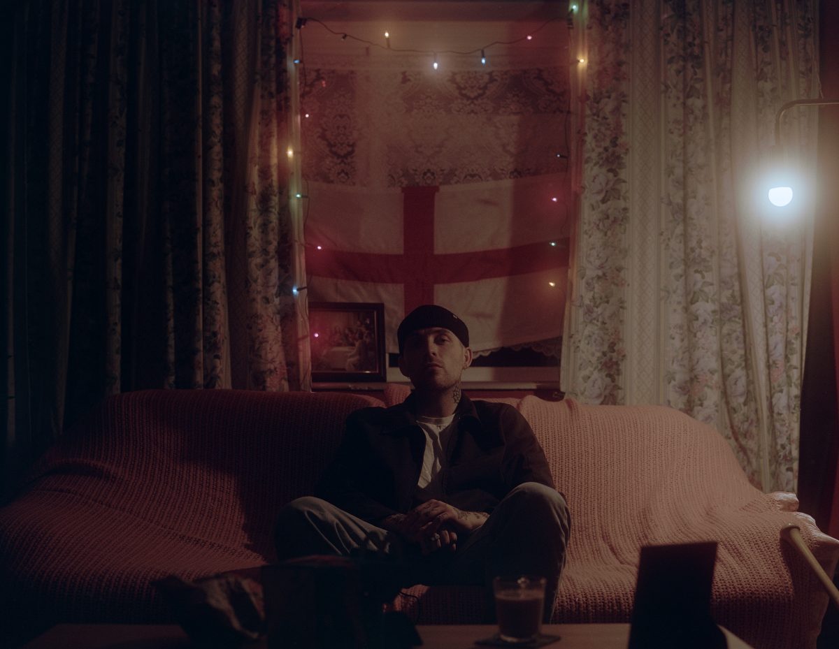 Railway Bridge Commission 2024: ‘Blue Collared’ Nico Smith - Visit Southend